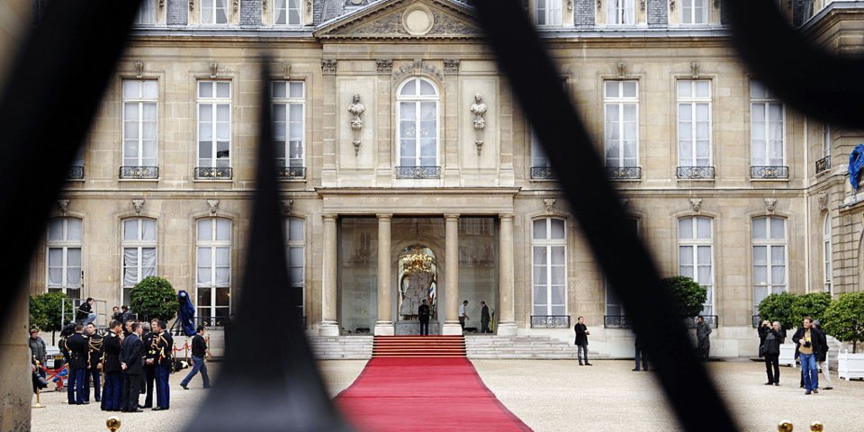 Inside France's Élysée Palace, the French presidential residence that's ...